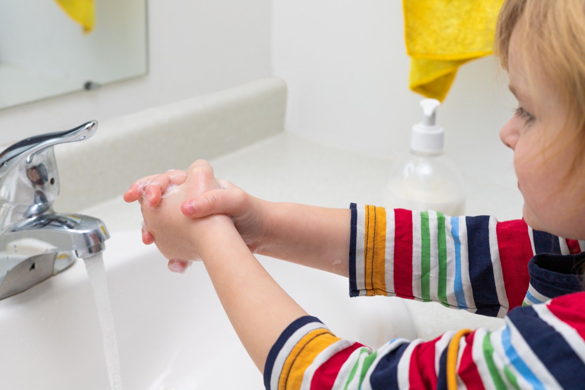 5 simple and practical tips to make hand washing a habit for your children