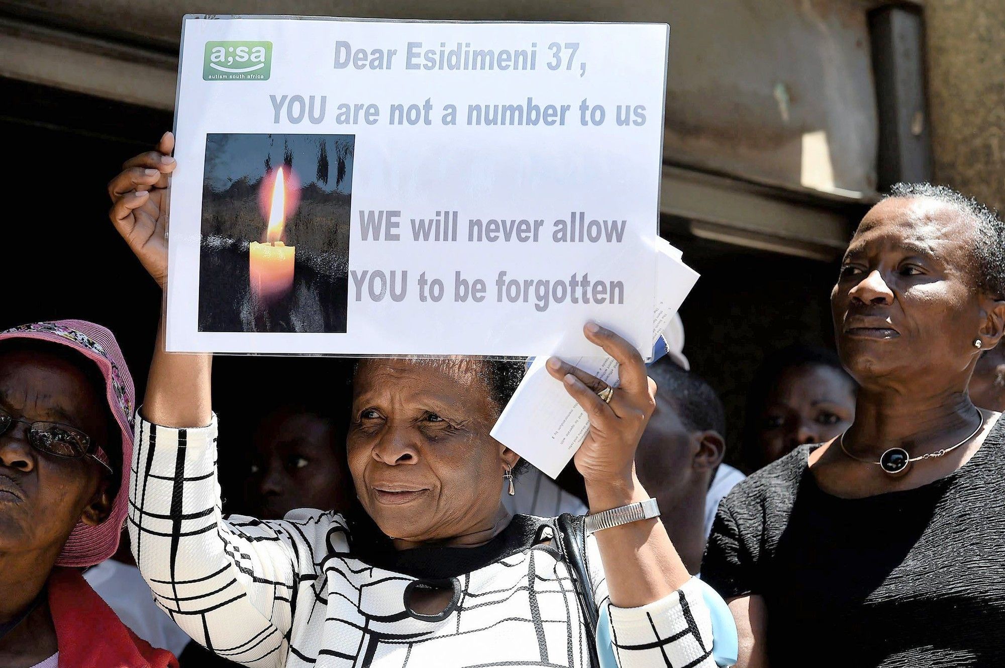 Priests launch project to help victims of Life Esidimeni