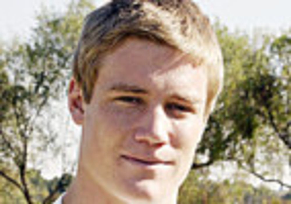 Rugby star in ‘sin bin’ for race tweet