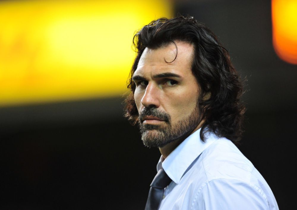 ‘Victor too old to start for Boks’