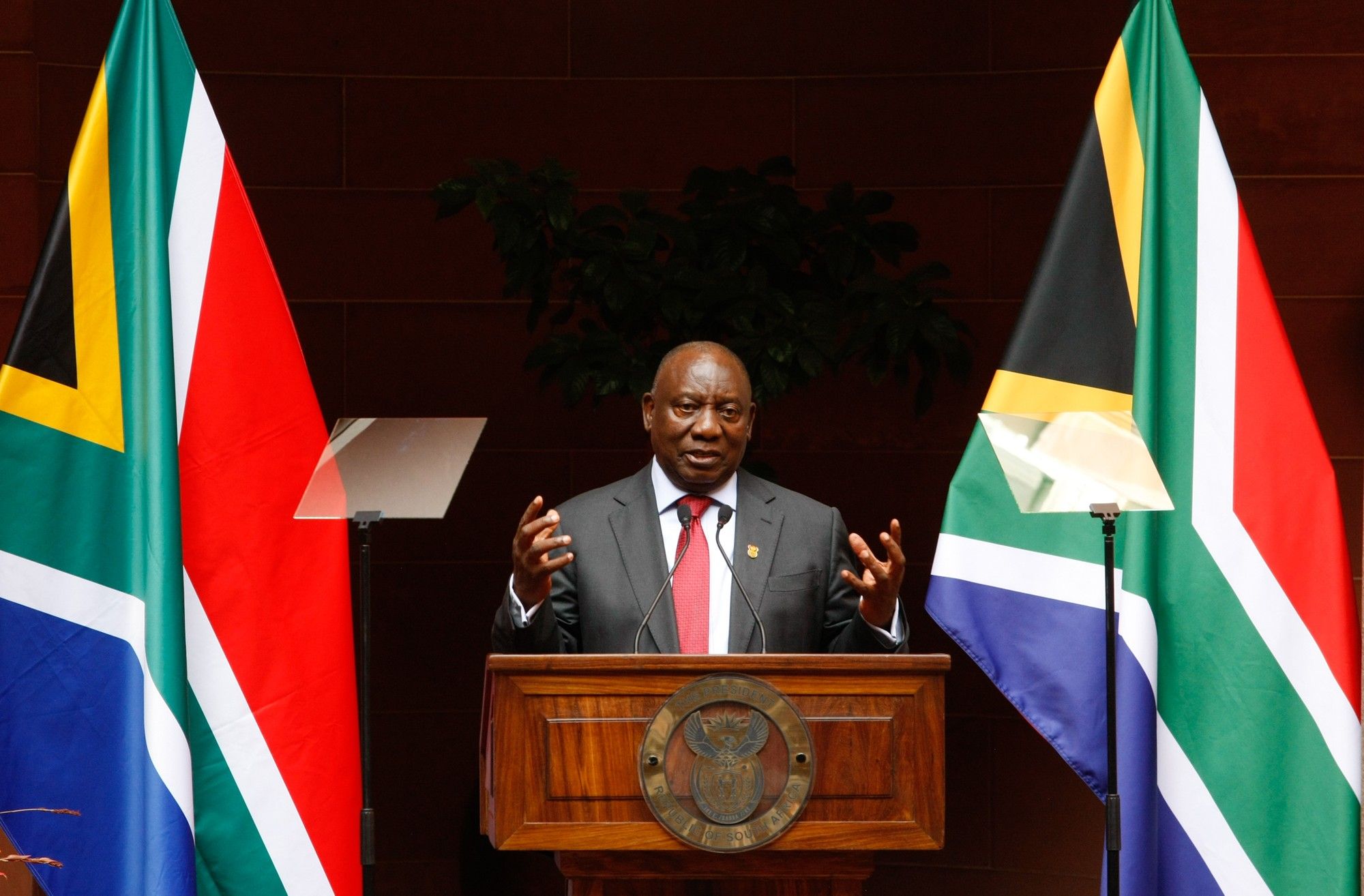 MK Party calls for timelines to be set in which president must sign bills