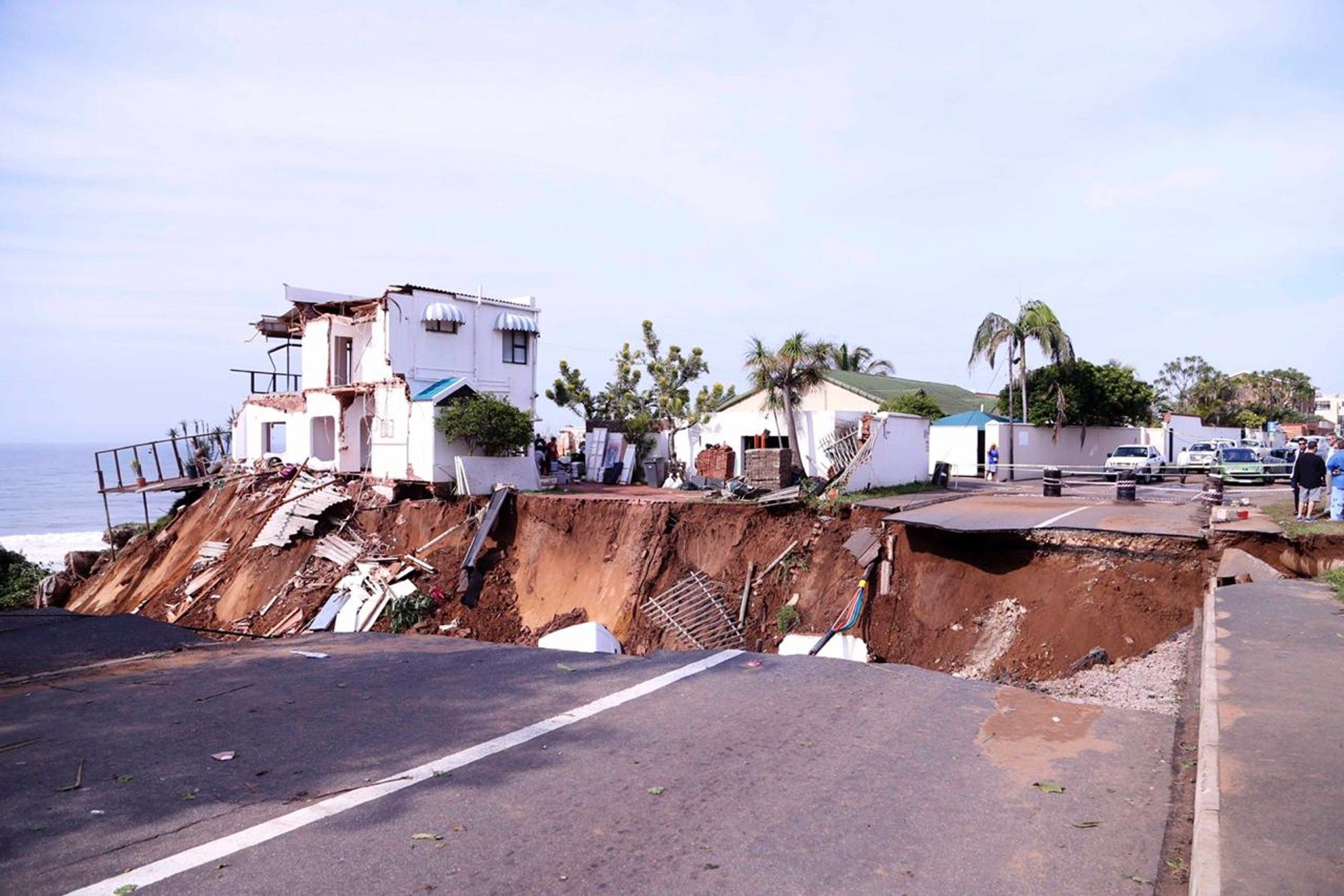 KwaZulu-Natal floods leave hundreds dead and billions in damages