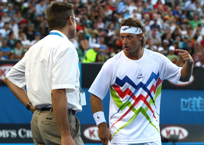 Federer calls for Hawk-Eye consistency