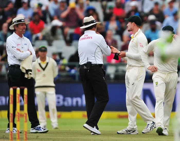 #SAvAUS Proteas take control of third Test amid ball-tampering controversy