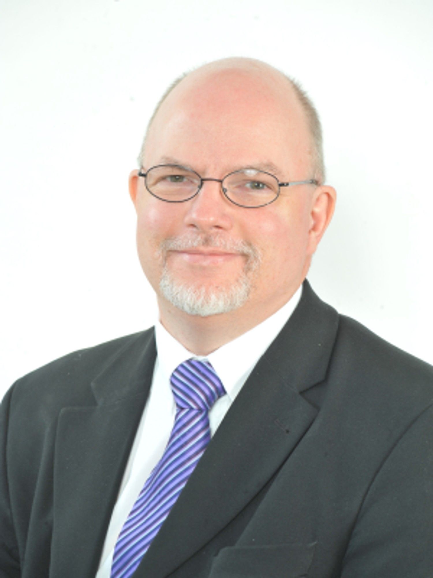 UWC will ‘thrive, excel’ under incoming VC Prof Robert Balfour