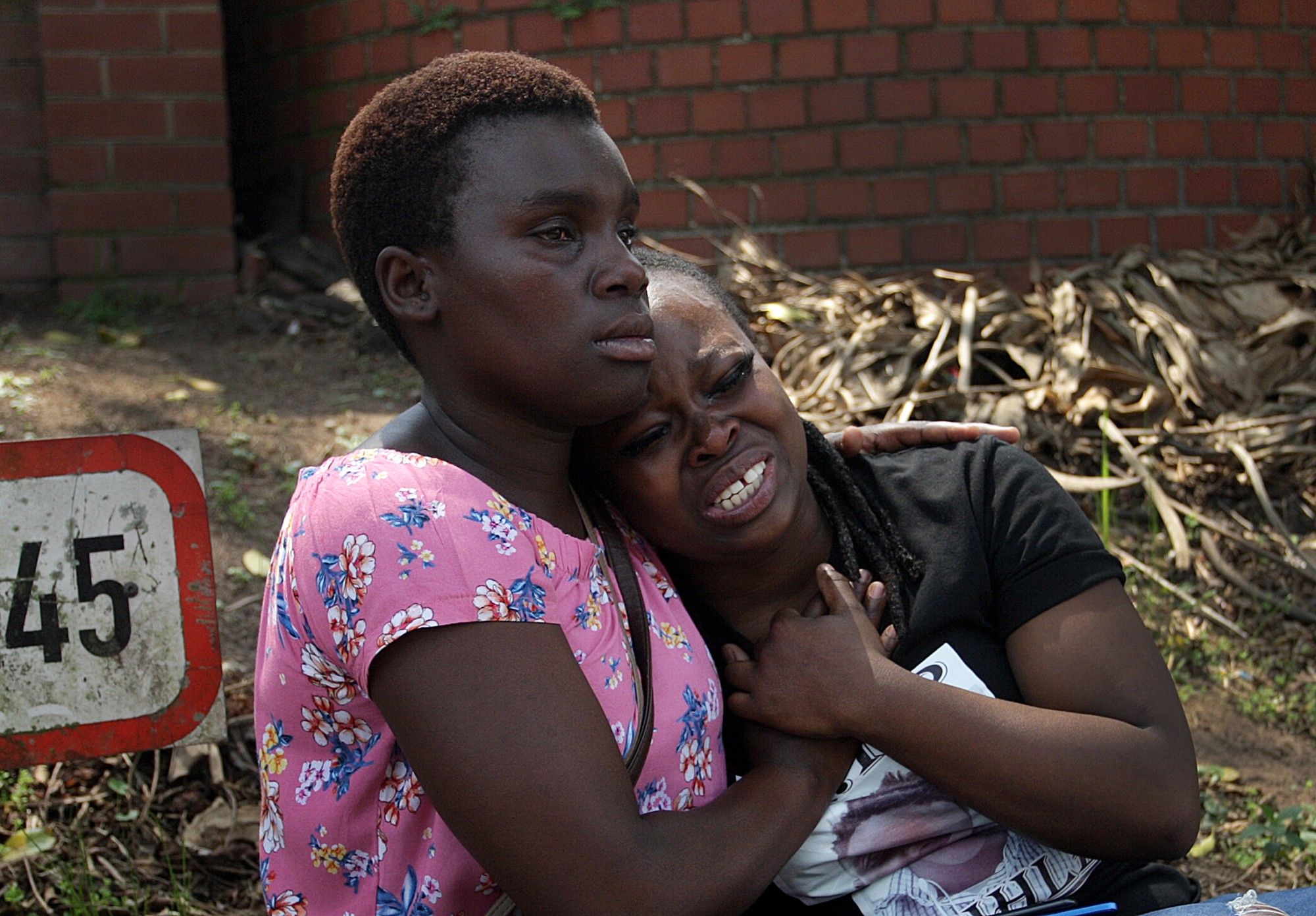 Death threats fly as sergeant charged with murder gets bail