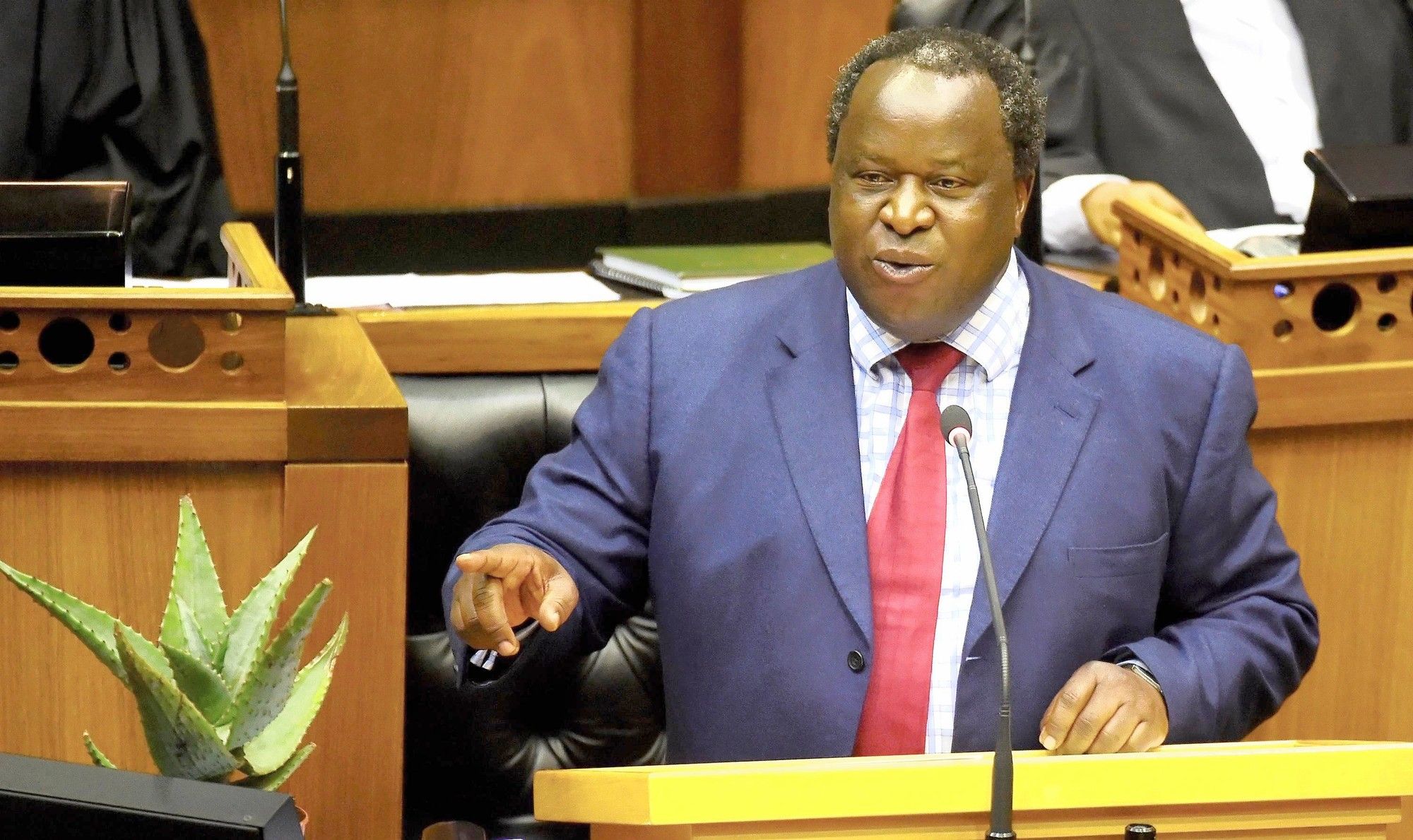 Political parties unite to honour Tito Mboweni, a champion of democracy