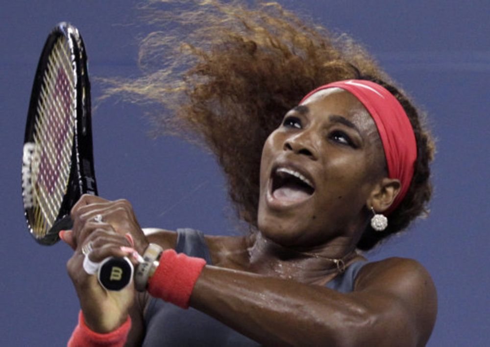 Serena demolishes Schiavone at US Open