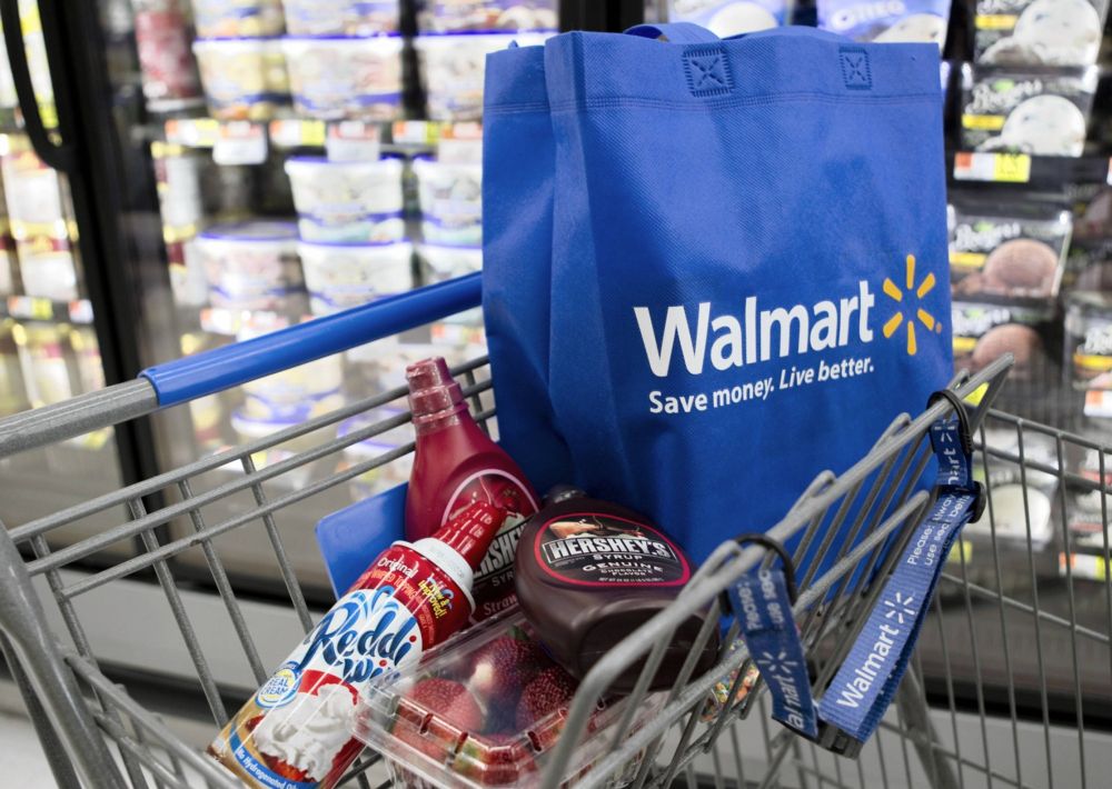 Wal-Mart to pays harassment settlement
