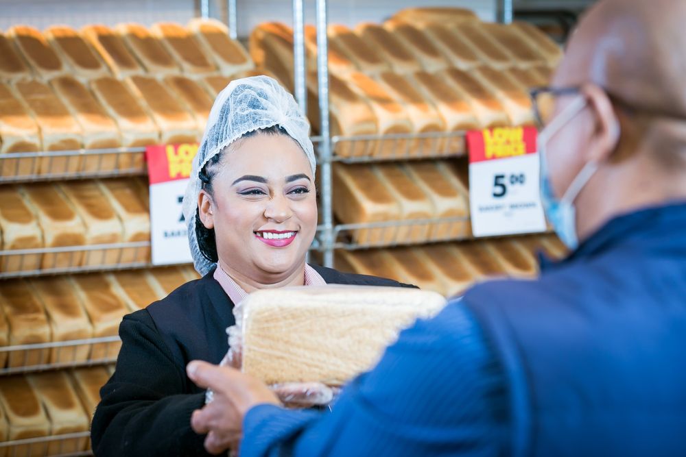 Checkers, Shoprite customers save R7bn using Xtra Savings rewards card ...