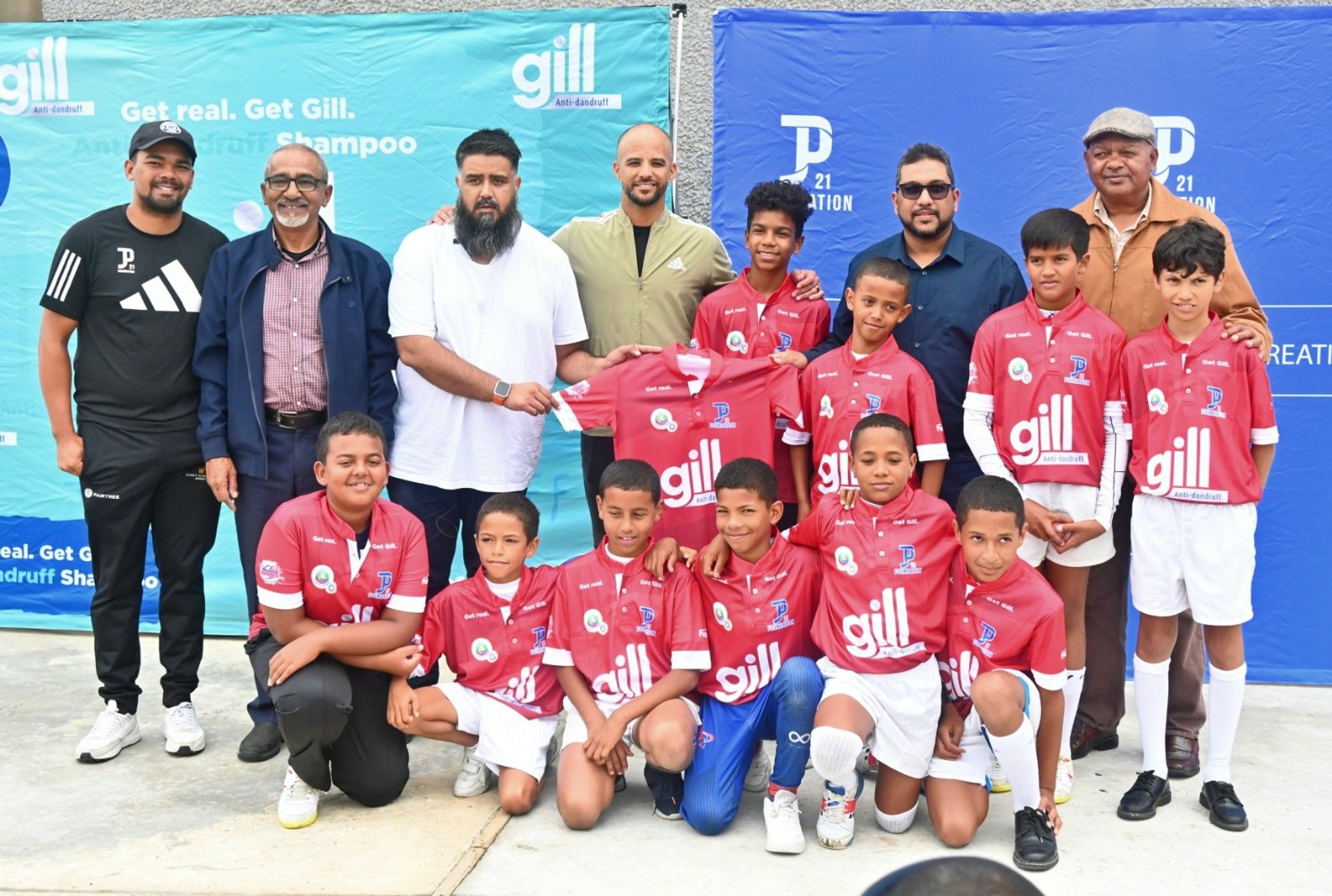 JP21 foundation visited Hyacinth Primary School in Mitchells Plain to ...