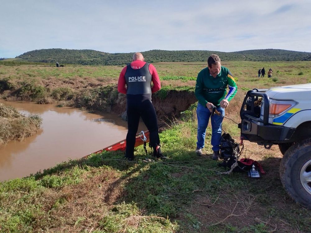 PICS | Missing driver found dead after Hilux plunges into Eastern Cape ...