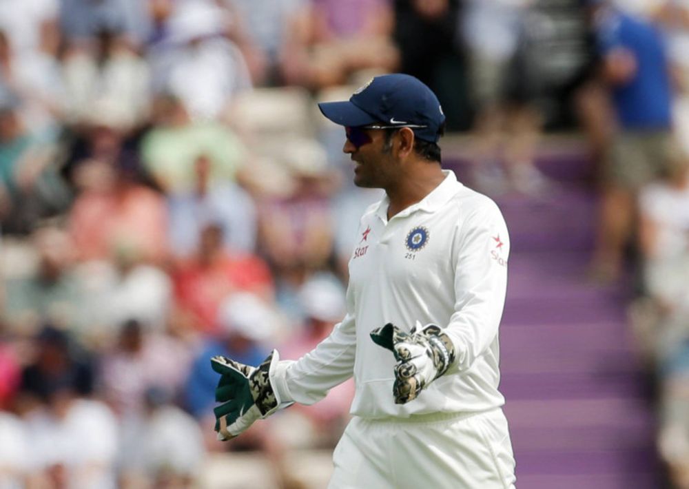 Dhoni reprimanded by ICC