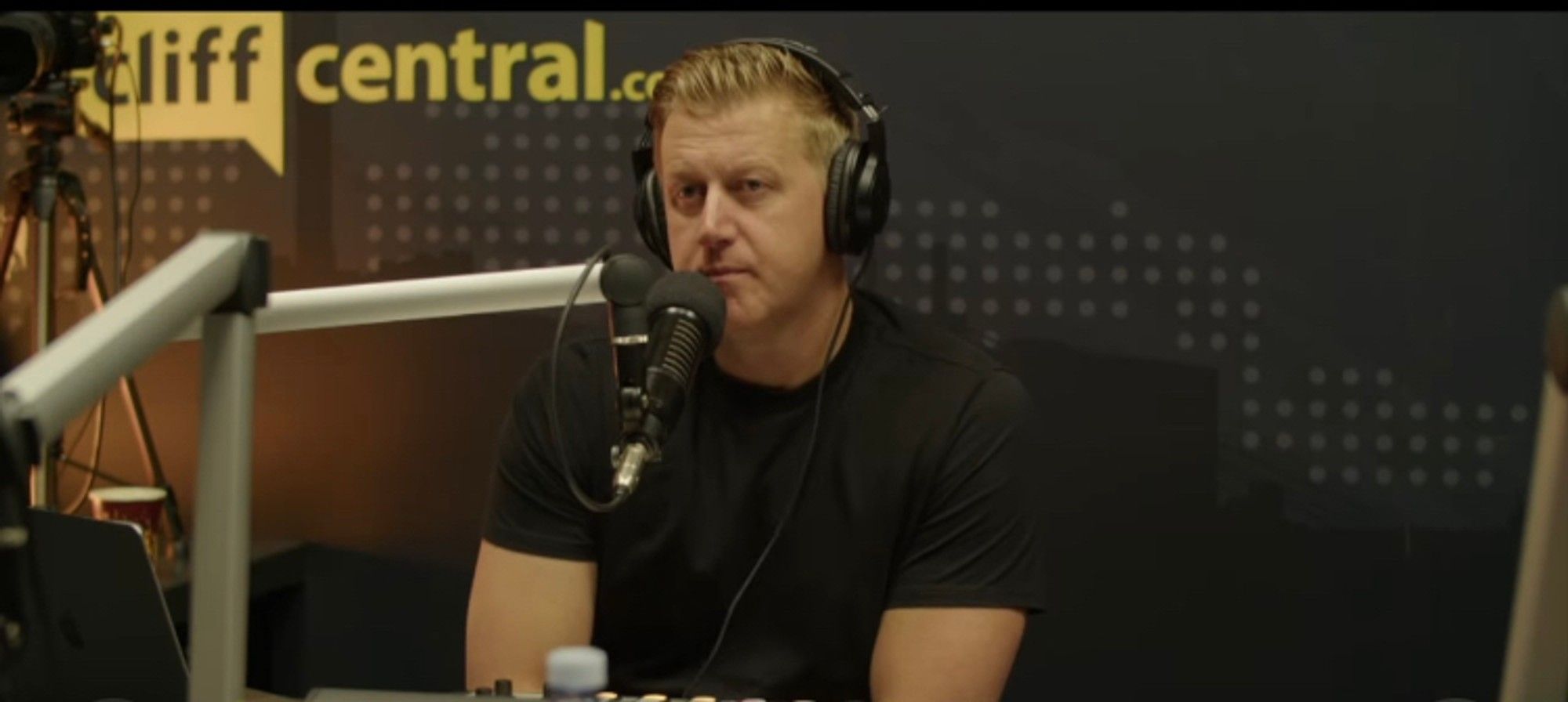 Gareth Cliff thanks backers for making podcast ‘one of the best in the ...