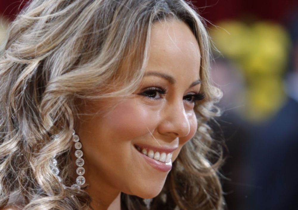 Carey chooses names for twins