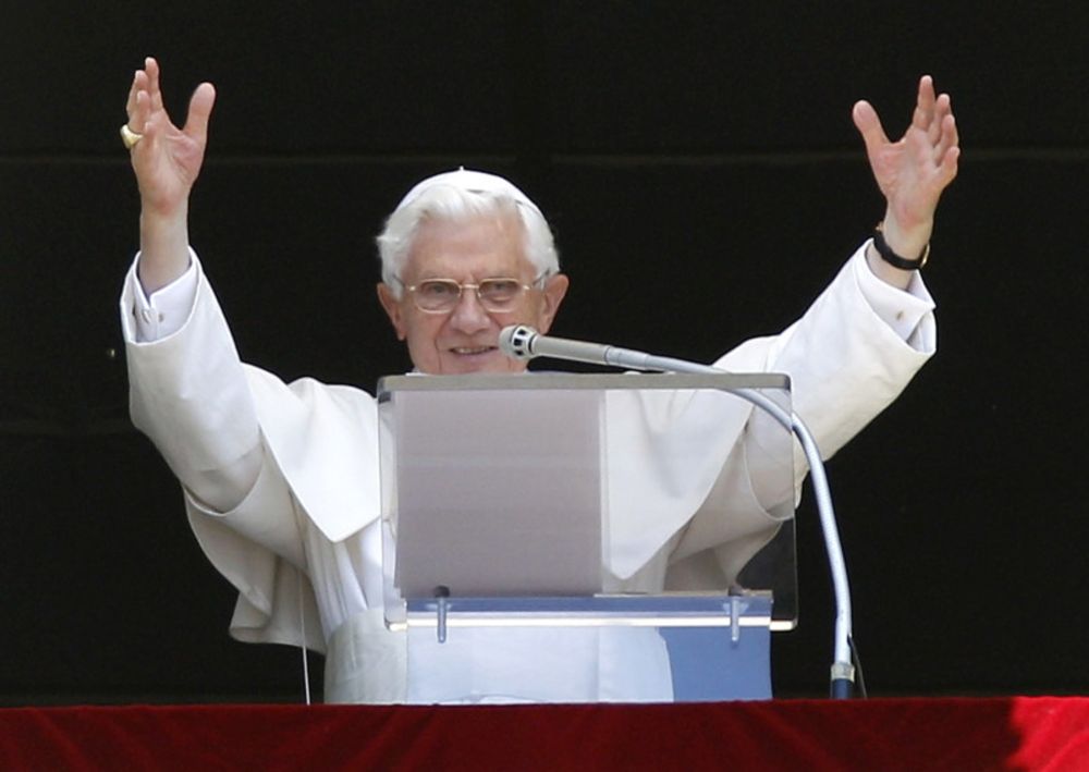 ‘Pope last chance to save euro’