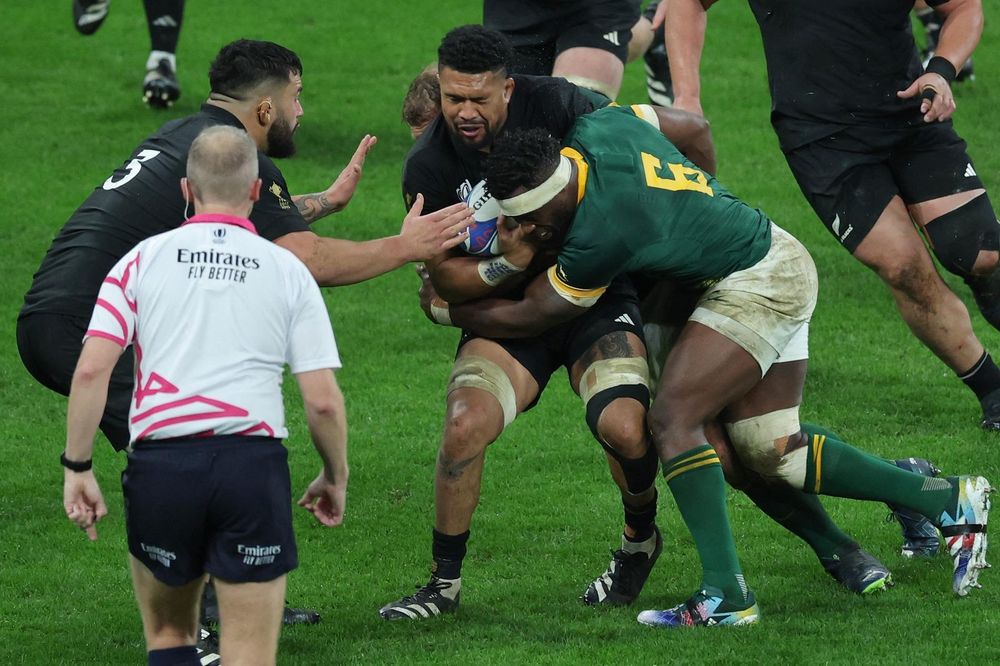 Captain Siya Kolisi relishes 'old-school' tour as Springboks welcome ...