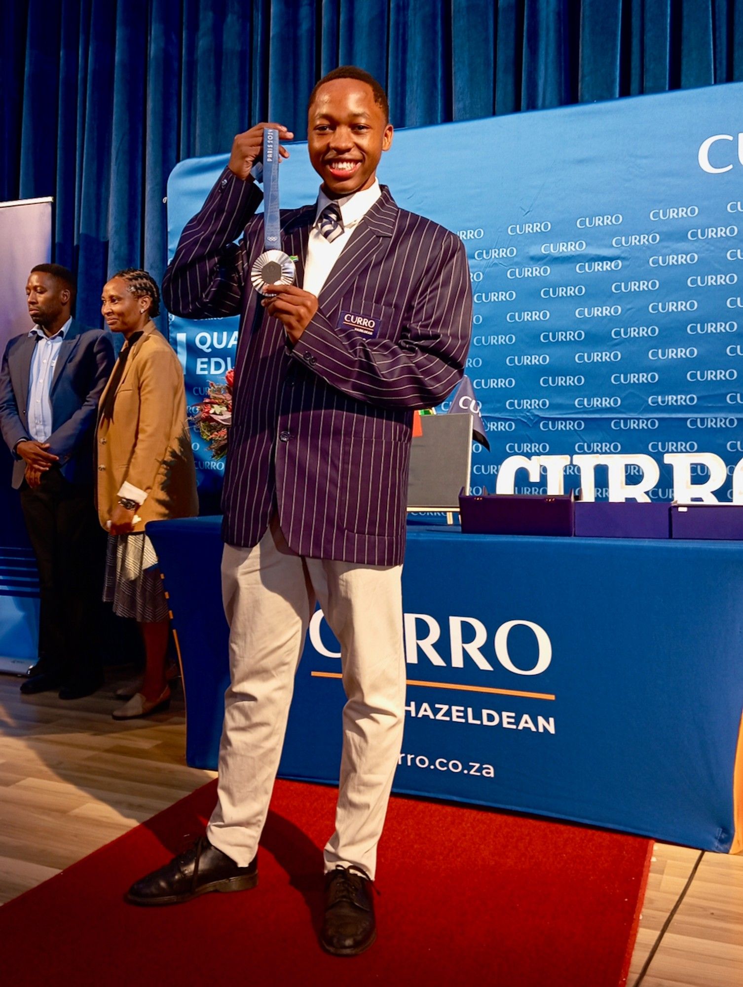 Bayanda Walaza: Rising from tragedy to become the world's fastest ...