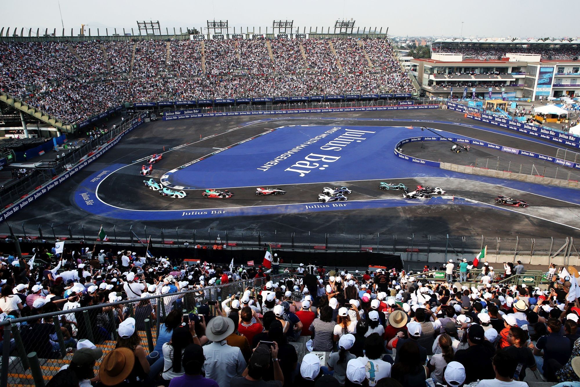 WATCH: Chaotic Mexico ePrix deemed 'most entertaining ever'