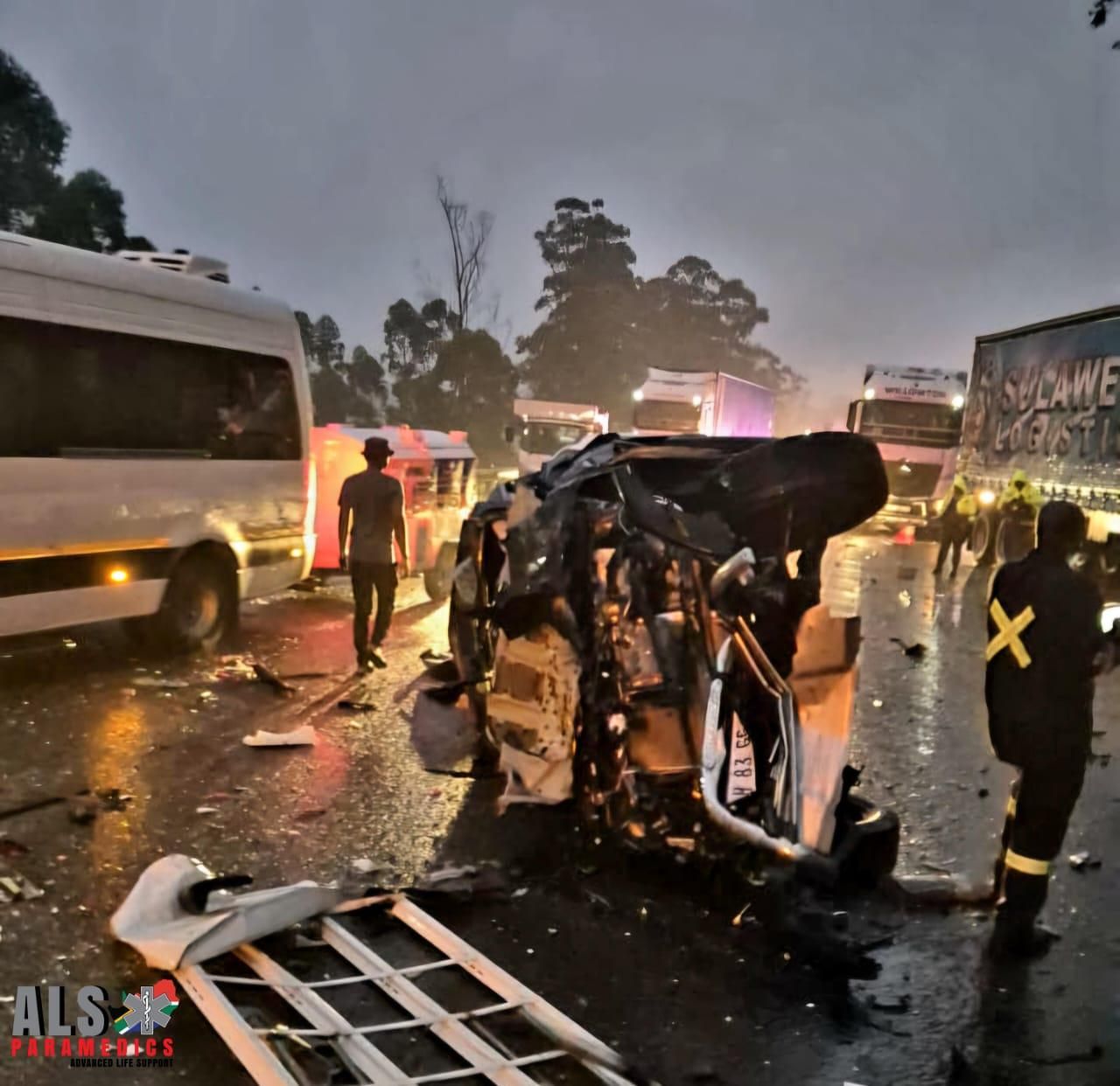 Big collision involving multiple trucks and cars on the N3 in Durban Big collision involving multiple trucks and cars on the N3 in Durban