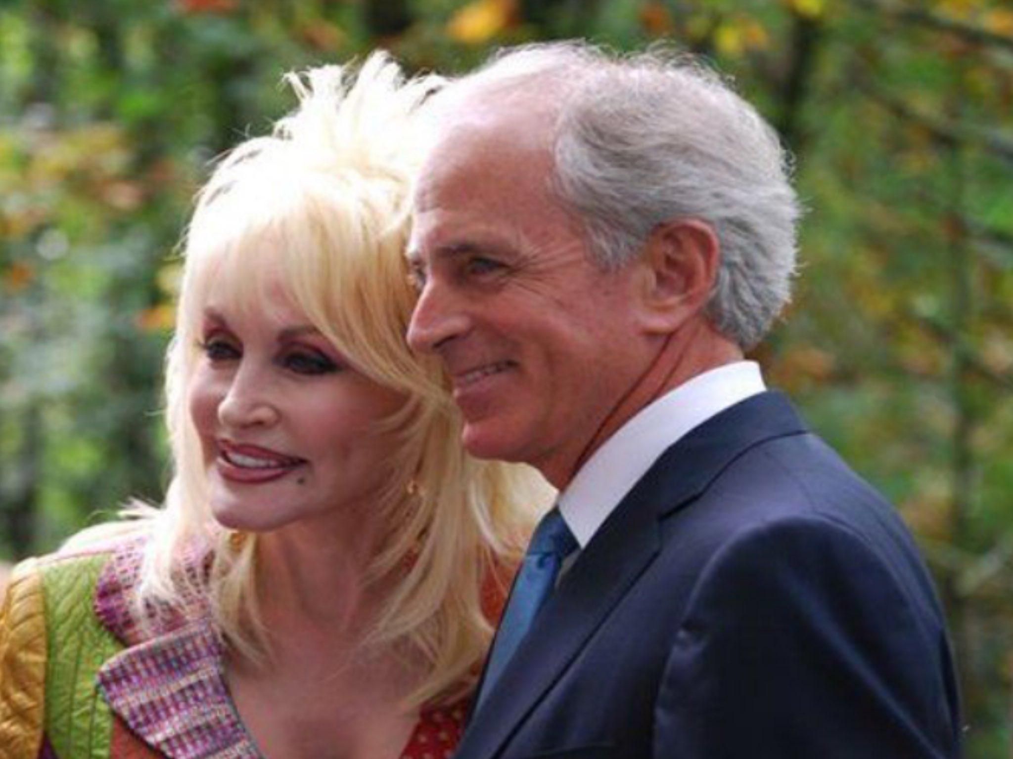 Dolly Parton mourns the loss of her husband Carl Dean who has died at ...