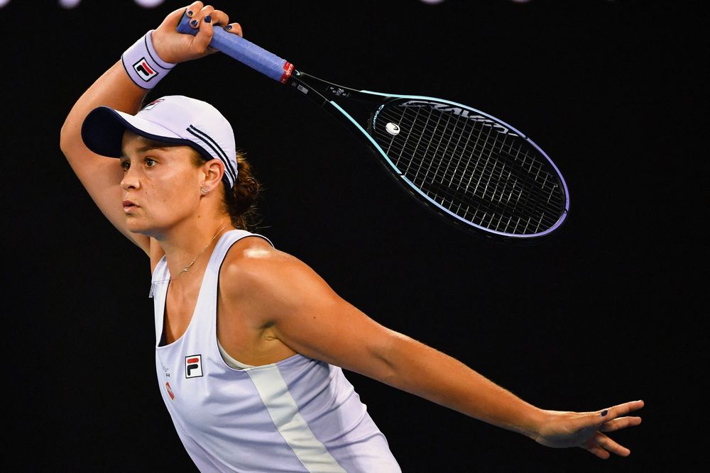Brilliant Ash Barty sweeps into Melbourne quarter-finals