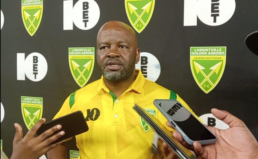 Owe-Arrows uqina idolo ngesifiso sikaMngqithi