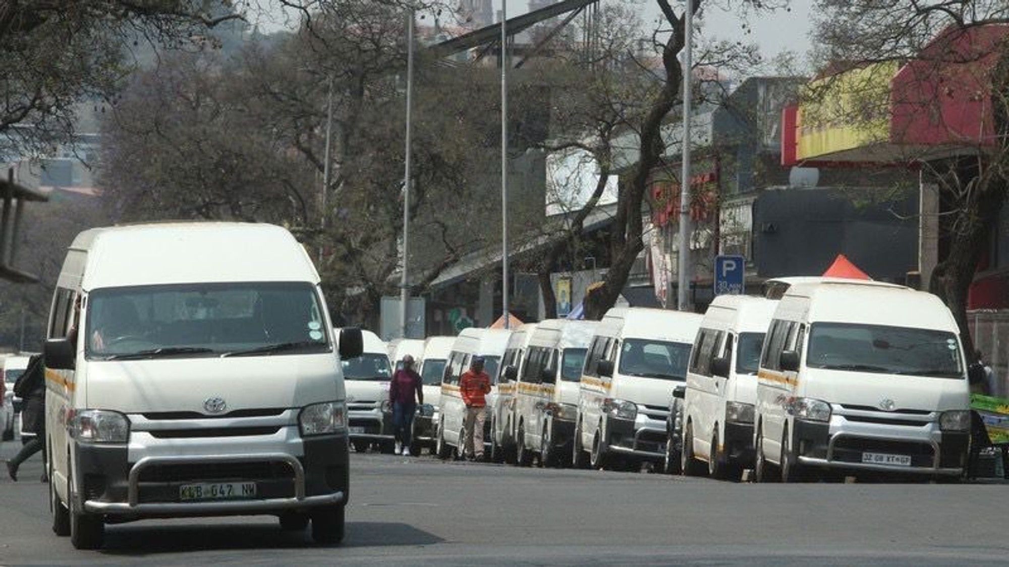 Commuters counting the costs of Soweto taxi strike, as dispute ends for now