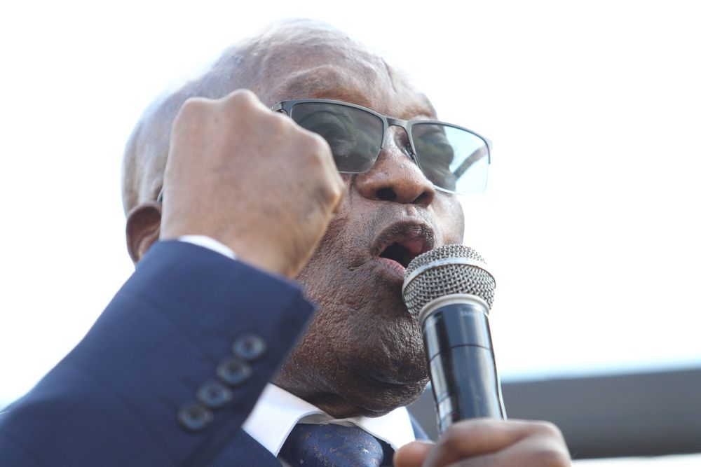 Downer unfit to prosecute me, Zuma claims in plea