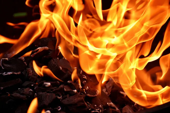 Man falls into veld fire while directing live stock