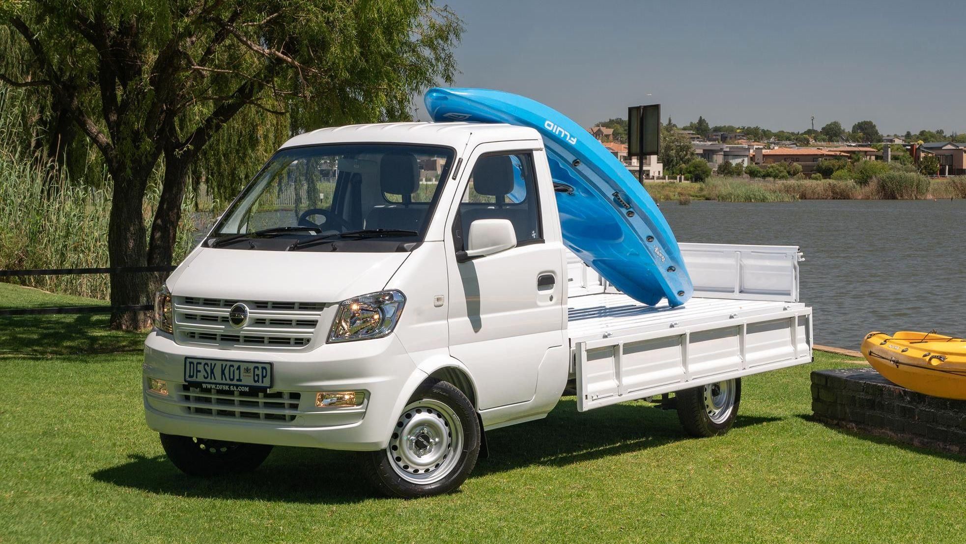 DFSK launches new workhorse bakkie in South Africa for less than R200,000