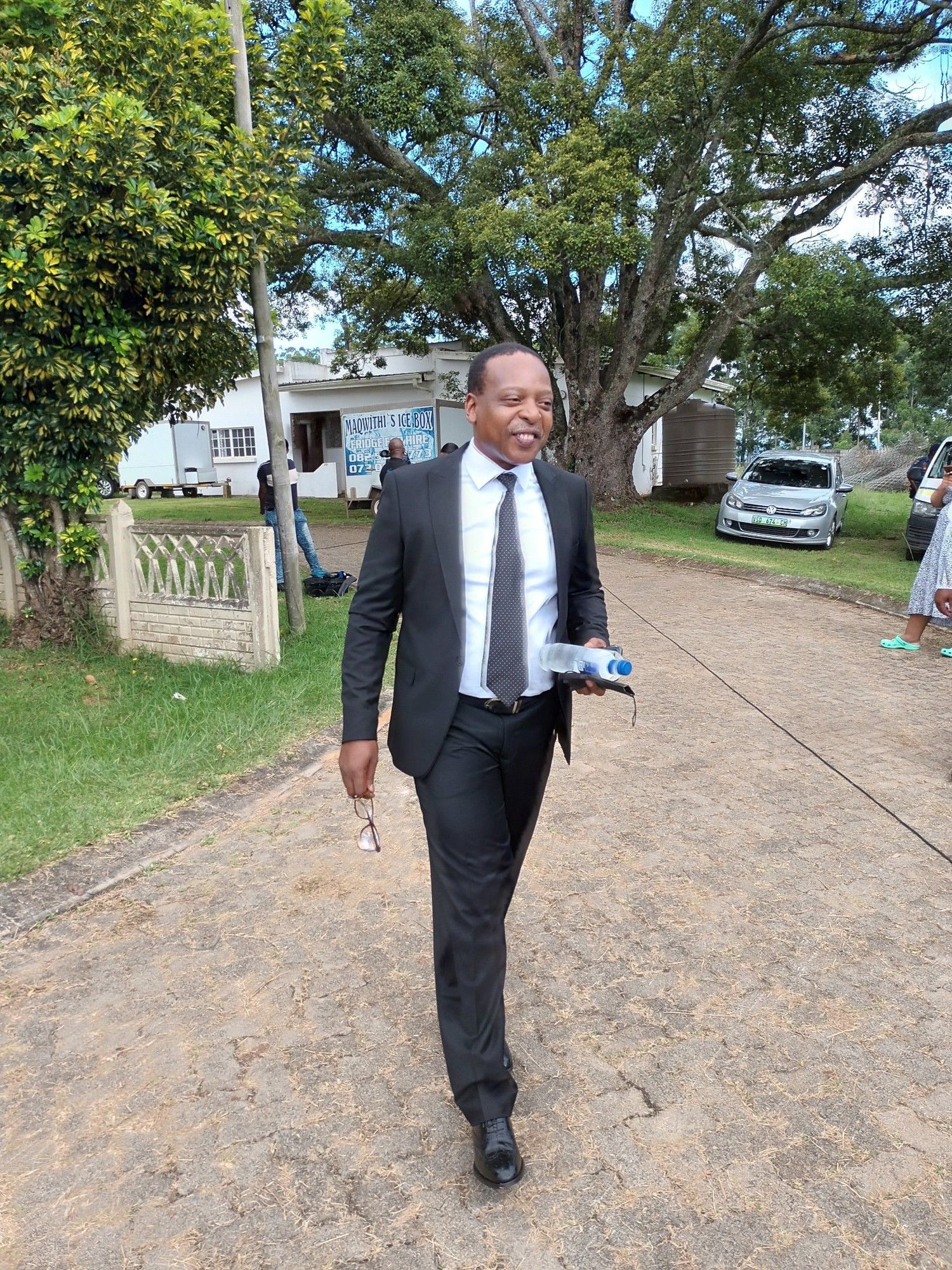 ‘There is one king!’ Prominent PMB family told to behave after Prince ...