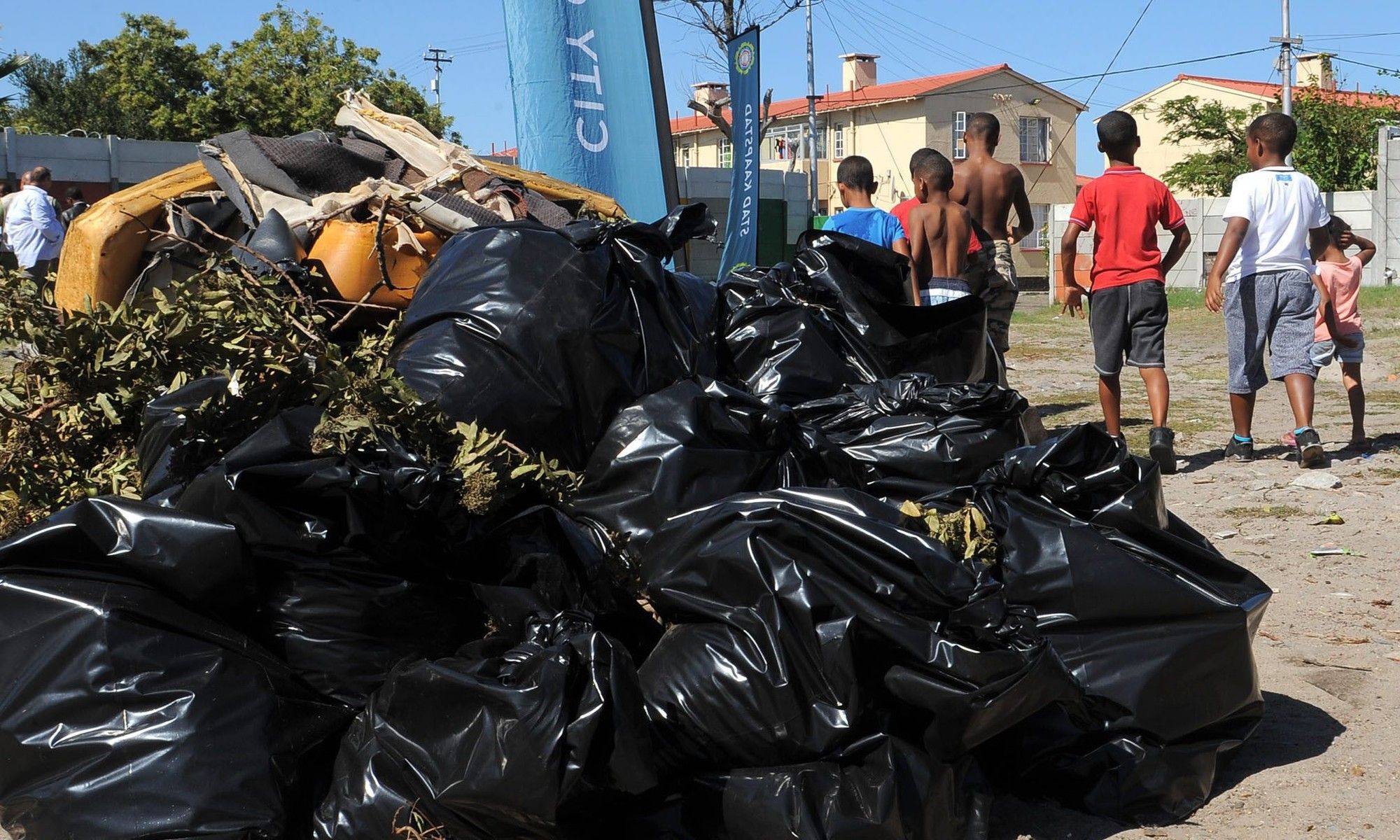 Cape Town is facing problems of unhygenic waste disposal