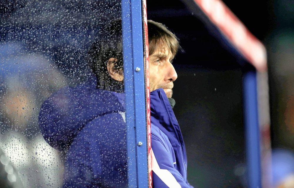 Conte eyes Chelsea exit, ex-Barcelona boss on shortlist to replace him