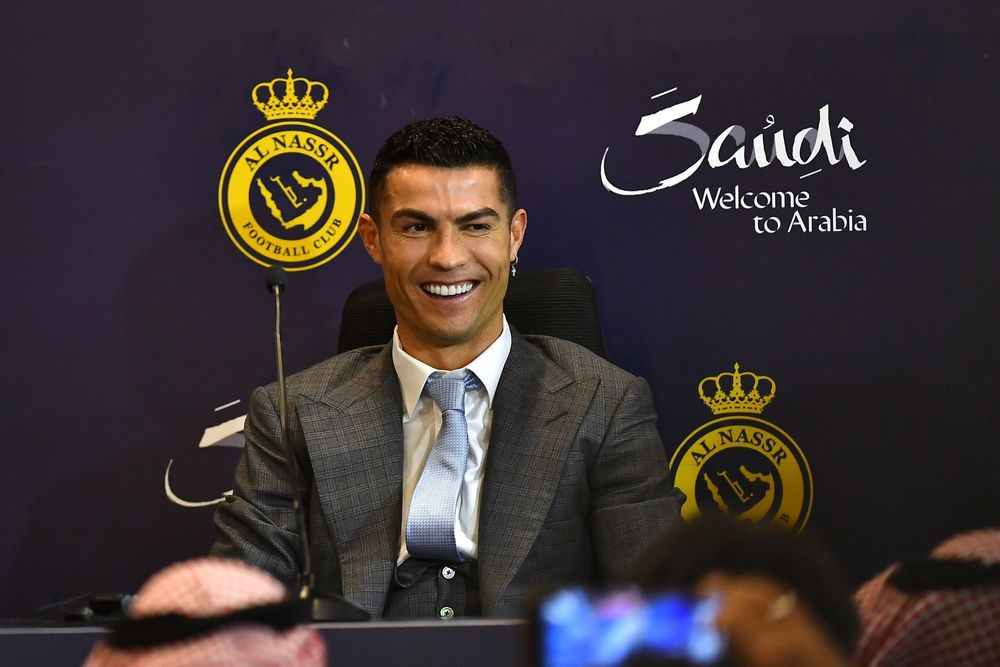 WATCH: Oops... Cristiano Ronaldo mistakes Saudi Arabia for South Africa ...