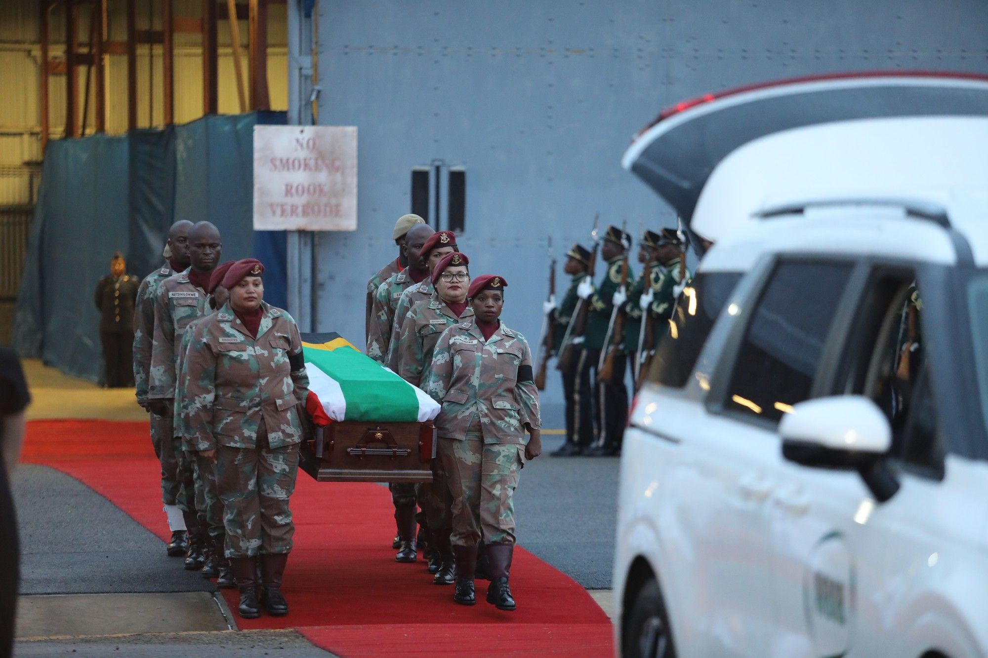 SANDF unlikely to withdraw from DRC after another R3. 2bn deployment ...