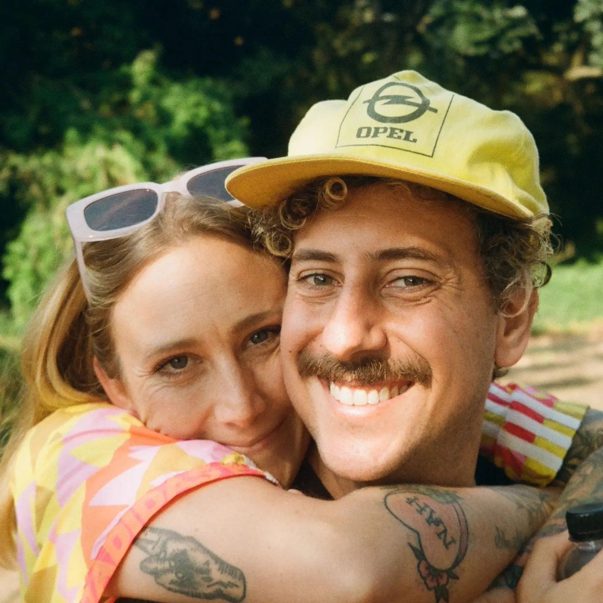 Mzansi shows Schalk Bezuidenhout love amid divorce announcement
