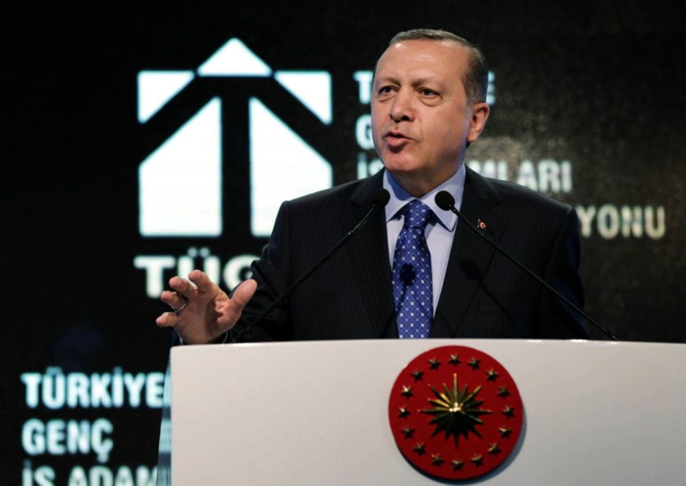 Turkey jails five for ‘insulting’ Erdogan