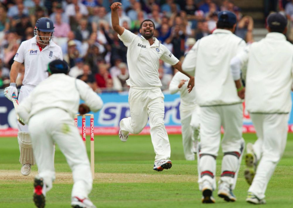 England left reeling at tea