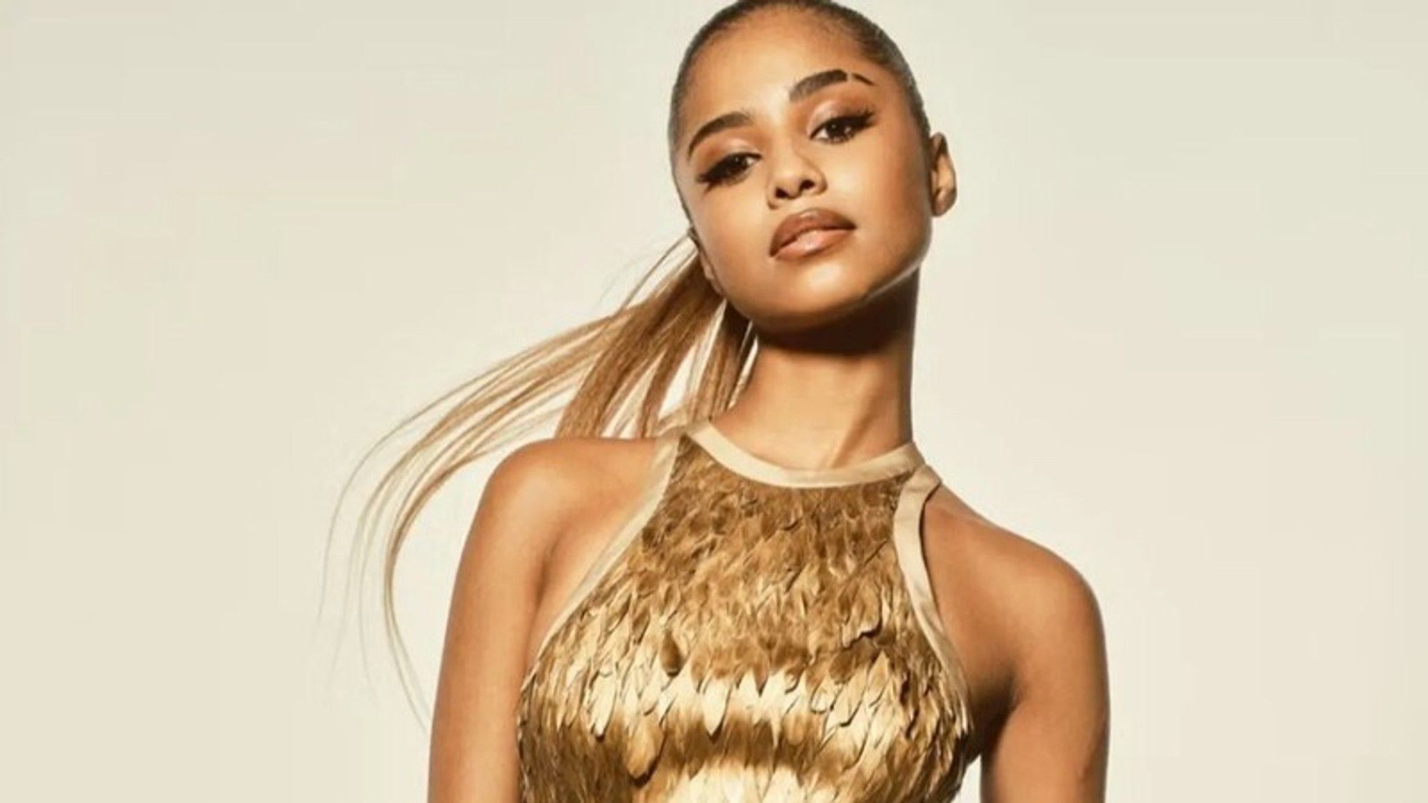 WATCH: Tyla earns applause for staying sober during a night out in Nigeria