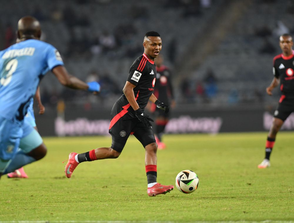 First Monnapule Saleng, now Mohau Nkota as big stars leave Orlando Pirates