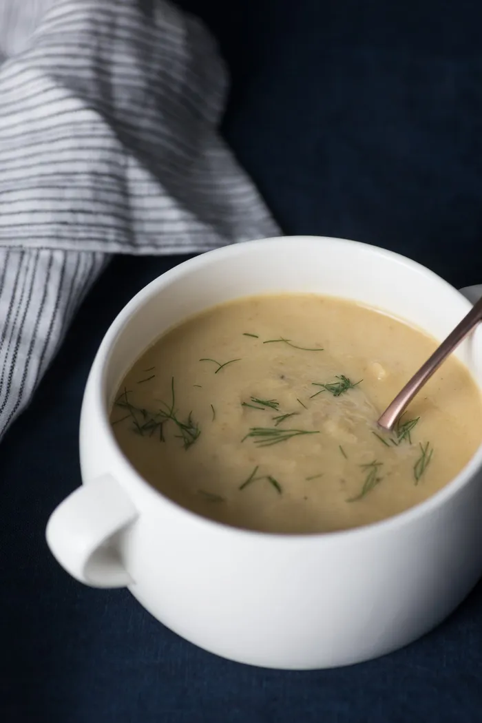 How to make roasted parsnip white chocolate soup
