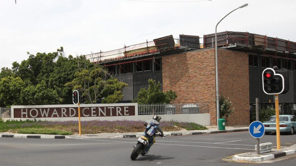 Police mum over mall robberies’ leads