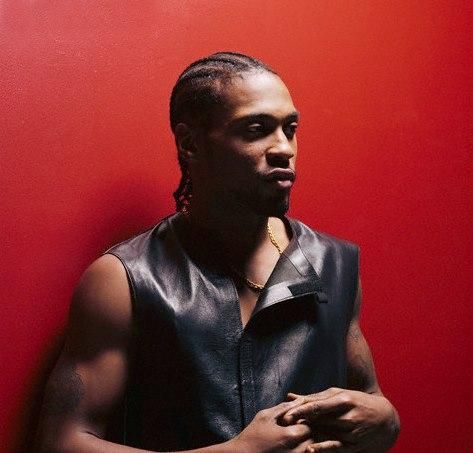 Tributes pour in for RnB crooner, D'Angelo