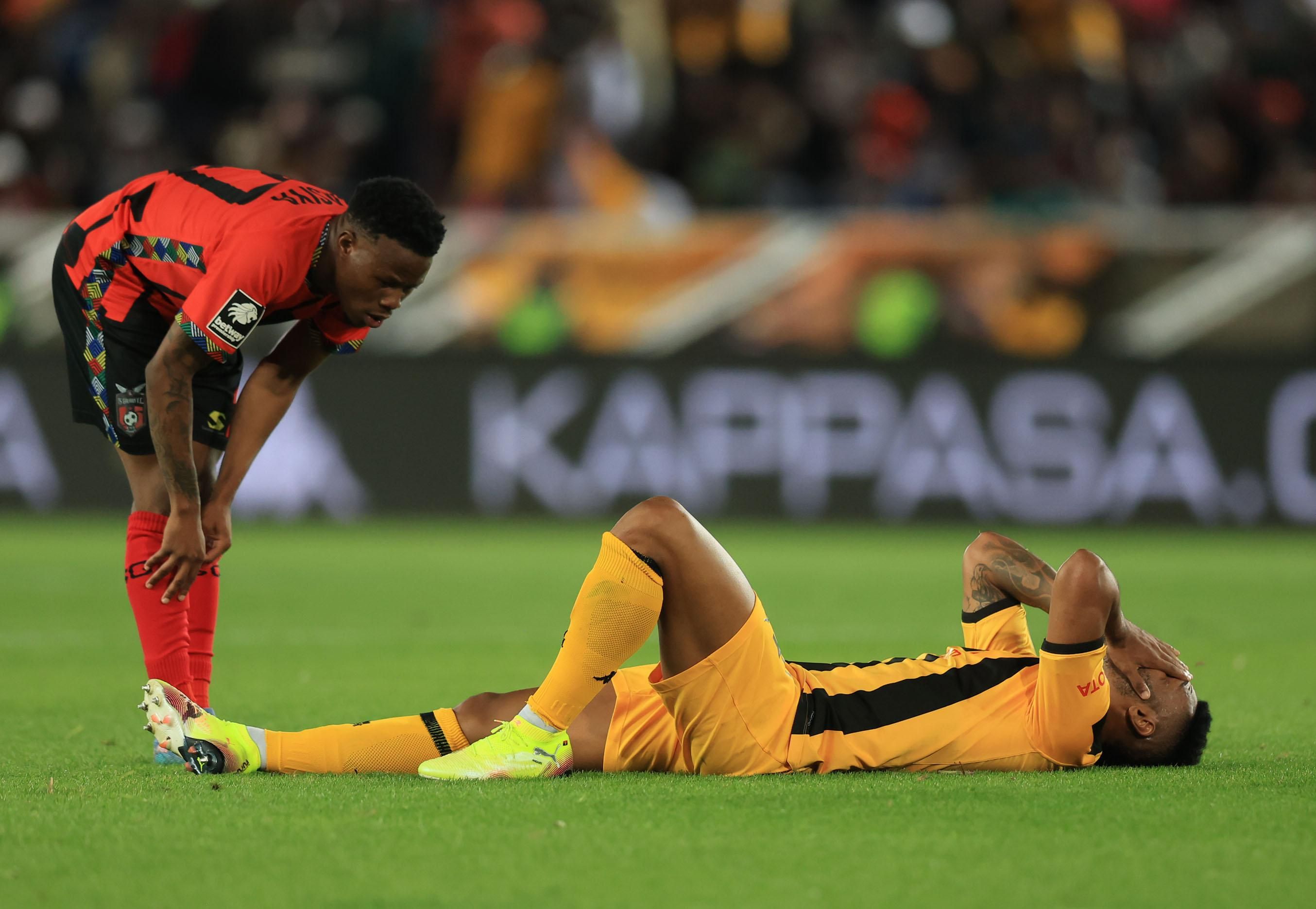 Kaizer Chiefs face defensive crisis as injuries jeopardise season goals