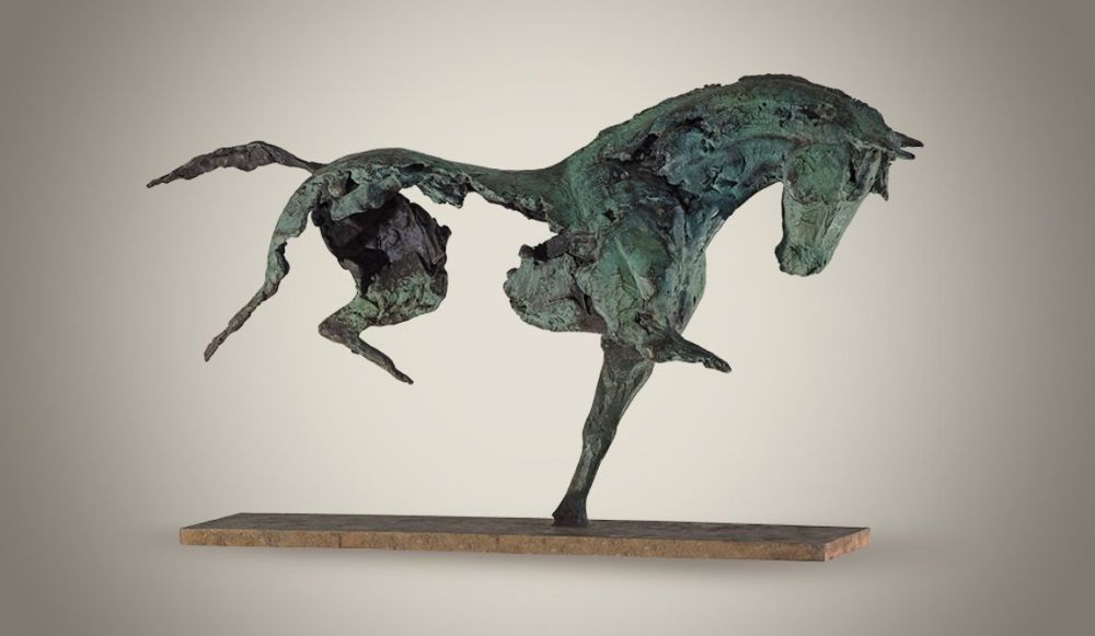 Sculptor Robin Kutinyu brings the beauty of the natural world to life ...
