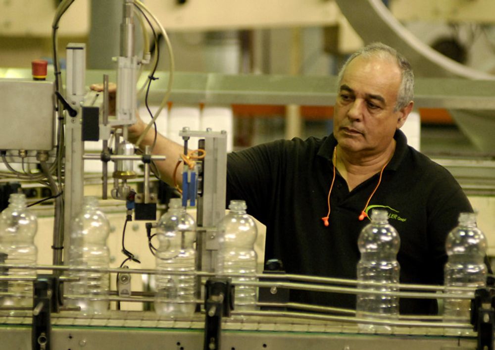 Nampak wants plastic detergent bottles