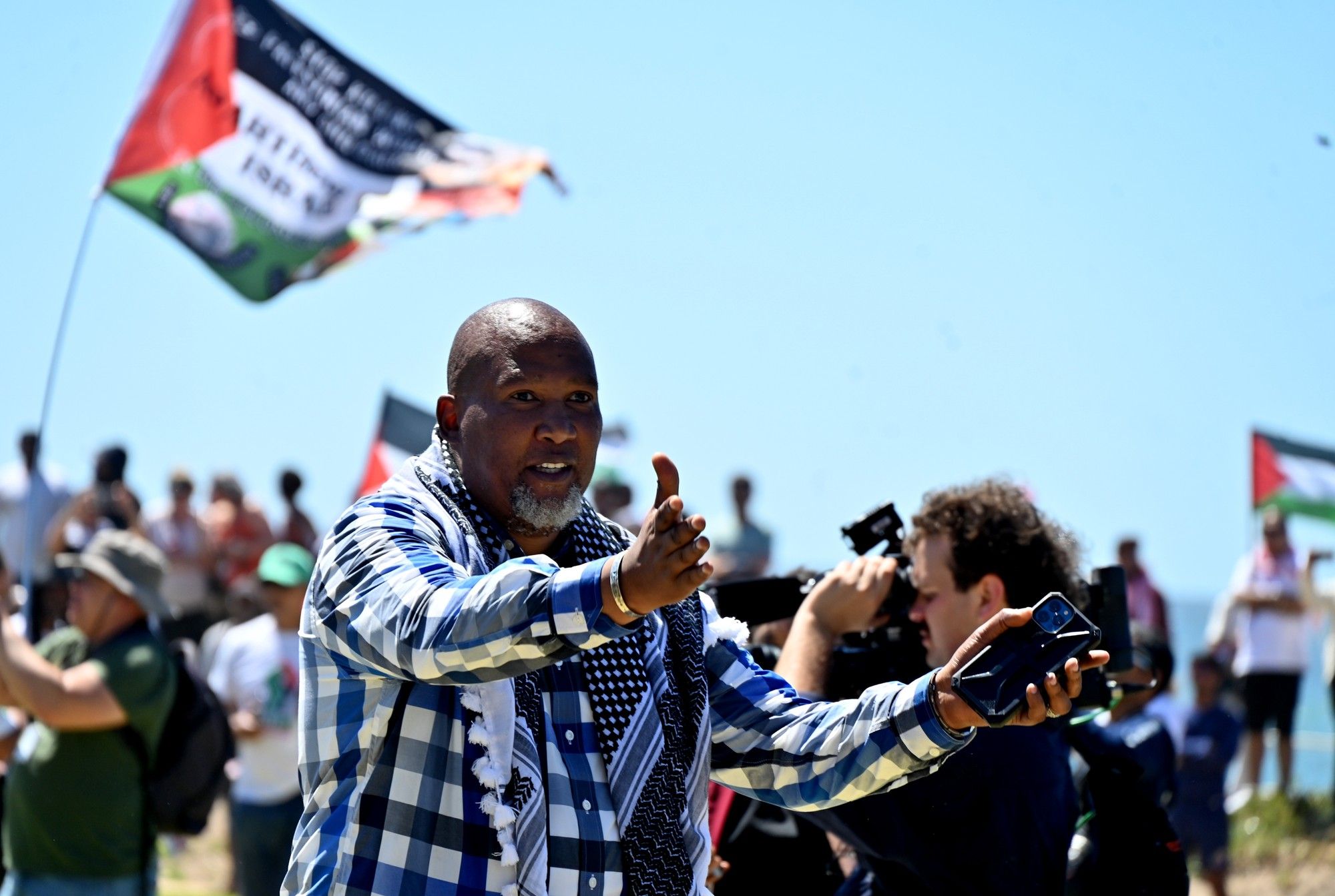 Mandla Mandela ‘abducted’ by Israeli forces during intercept of ...