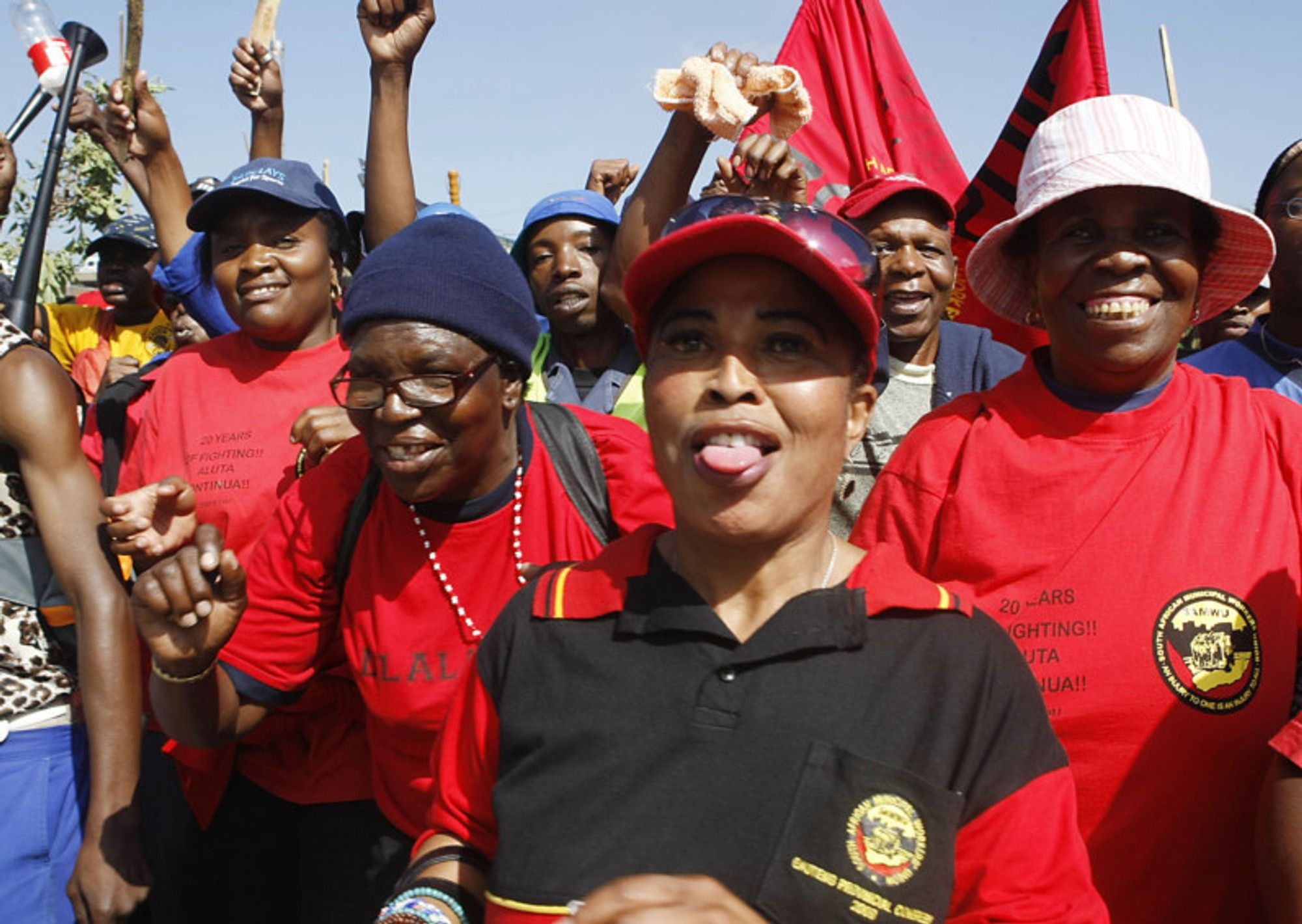 Samwu demands reinstatement of members