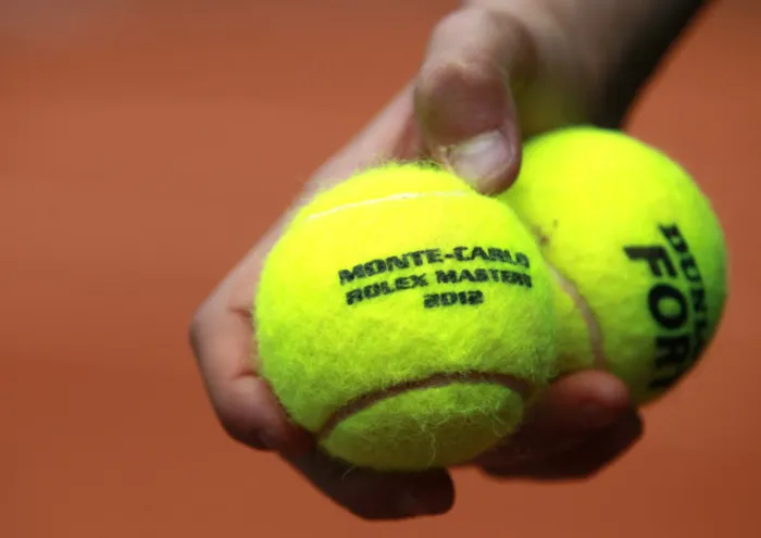 Lepchenko sails through in Carlsbad